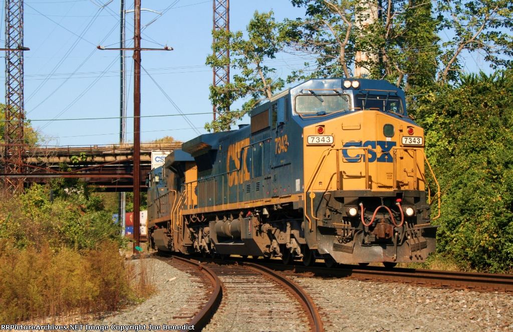 CSX 7343 on Q190